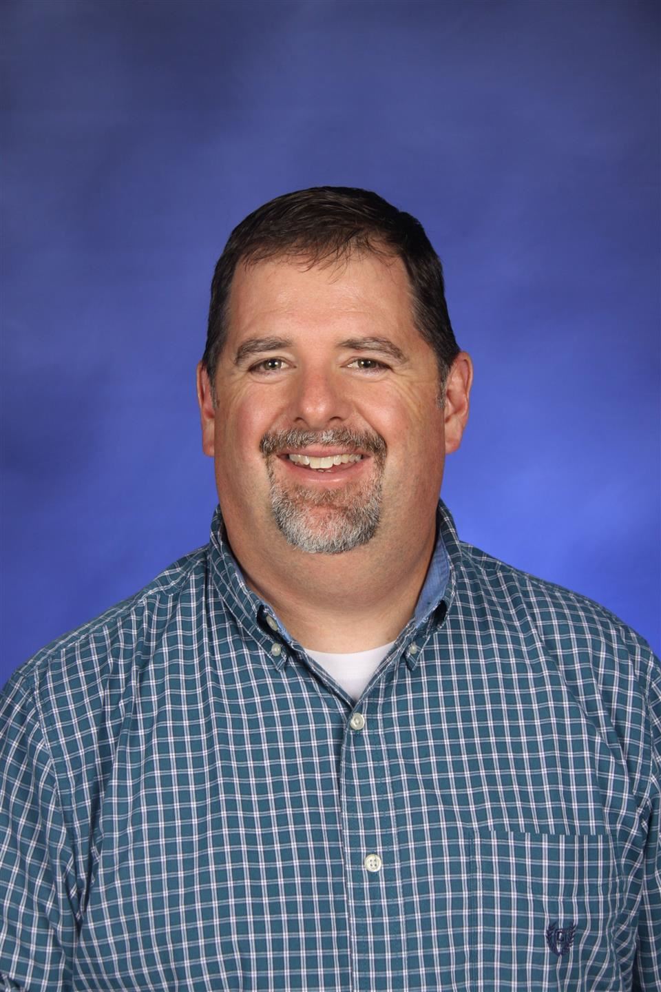 Who Are the Speakers at Graduation? – The Skyline Post